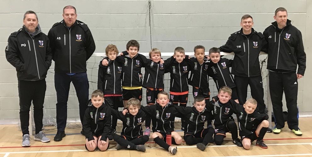 Lime Lounge sponsors High Lane Fc under 8’s football kit – Lime Lounge